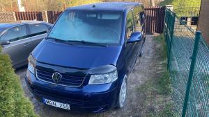 Blue Volkswagen Multivan 2004 in Vilnius, with an engine capacity of 2.50 L and mileage of 390 thousand km for 4500 €, photo 3 on AUTOMOTO.COM.LV