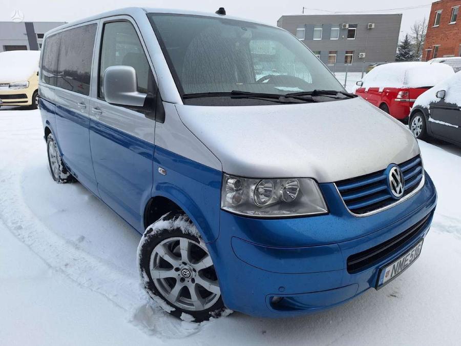 Zils Volkswagen Multivan 2006 Jonava, ar dzinēja tilpumu 2.50 L un nobraukumu 271 tūkst. km par 8900 €, foto 7 vietnē AUTOMOTO.COM.LV