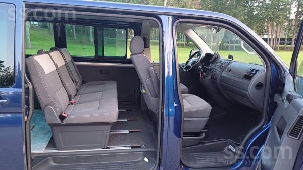 Blue Volkswagen Multivan 2007 in Riga, with an engine capacity of 2.50 L and mileage of 269 thousand km for 7900 €, photo 9 on AUTOMOTO.COM.LV