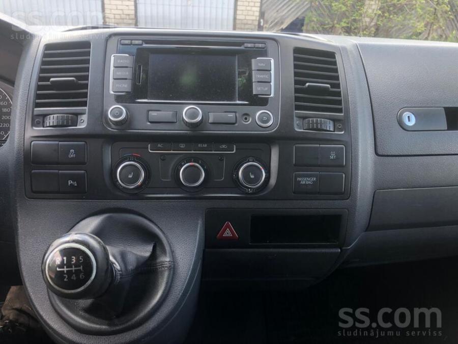 Zils Volkswagen Multivan 2010 Aizkraukle, ar dzinēja tilpumu 2.00 L un nobraukumu 180 tūkst. km par 11800 €, foto 9 vietnē AUTOMOTO.COM.LV