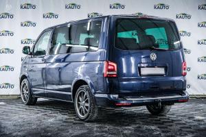 Blue Volkswagen Multivan 2014 in Kaunas, with an engine capacity of 2.00 L and mileage of 289 thousand km for 16990 €, photo 4 on AUTOMOTO.COM.LV