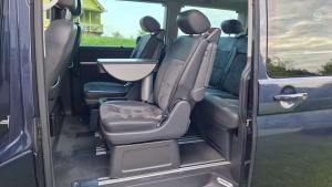Zils Volkswagen Multivan 2014 Ignalina, ar dzinēja tilpumu 2.00 L un nobraukumu 210 tūkst. km par 17800 €, foto 10 vietnē AUTOMOTO.COM.LV