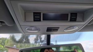 Zils Volkswagen Multivan 2014 Ignalina, ar dzinēja tilpumu 2.00 L un nobraukumu 210 tūkst. km par 17800 €, foto 24 vietnē AUTOMOTO.COM.LV