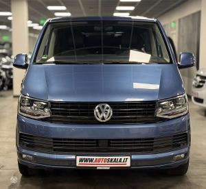Zils Volkswagen Multivan 2016 Klaipėda, ar dzinēja tilpumu 2.00 L un nobraukumu 299 tūkst. km par 24900 €, foto 2 vietnē AUTOMOTO.COM.LV