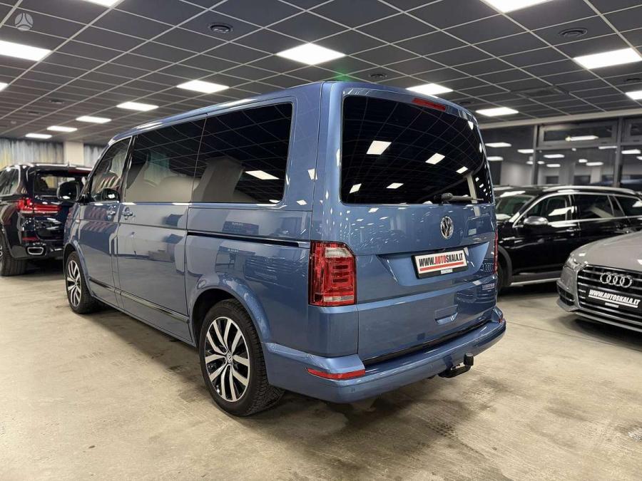 Zils Volkswagen Multivan 2016 Klaipėda, ar dzinēja tilpumu 2.00 L un nobraukumu 299 tūkst. km par 24900 €, foto 7 vietnē AUTOMOTO.COM.LV