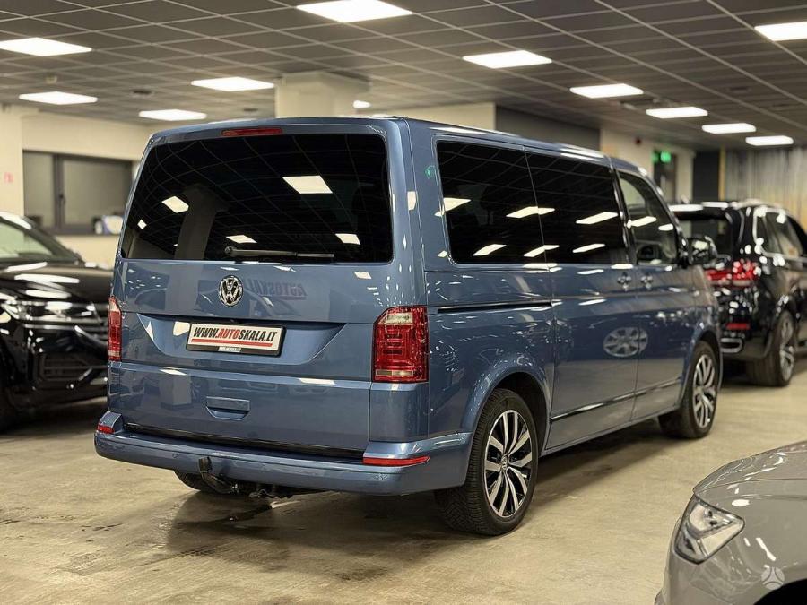 Zils Volkswagen Multivan 2016 Klaipėda, ar dzinēja tilpumu 2.00 L un nobraukumu 299 tūkst. km par 24900 €, foto 18 vietnē AUTOMOTO.COM.LV
