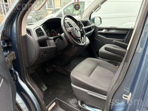 Zils Volkswagen Multivan 2016 Rīga, ar dzinēja tilpumu 2.00 L un nobraukumu 171 tūkst. km par 19900 €, foto 6 vietnē AUTOMOTO.COM.LV