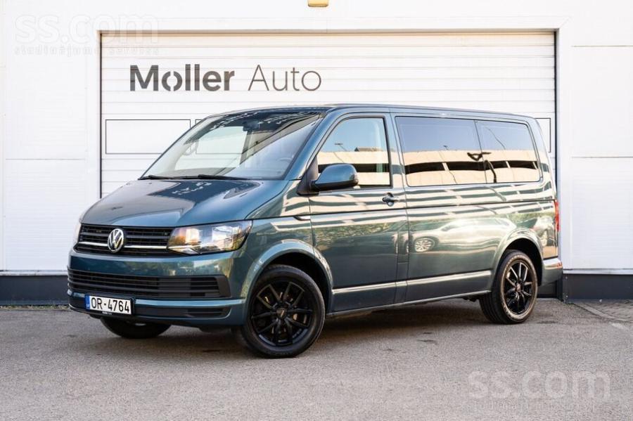Zils Volkswagen Multivan 2016 Rīga, ar dzinēja tilpumu 2.00 L un nobraukumu 178 tūkst. km par 20950 €, foto 1 vietnē AUTOMOTO.COM.LV