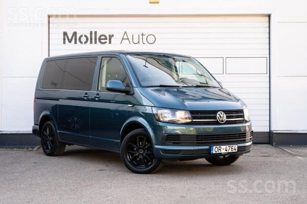 Zils Volkswagen Multivan 2016 Rīga, ar dzinēja tilpumu 2.00 L un nobraukumu 178 tūkst. km par 20950 €, foto 2 vietnē AUTOMOTO.COM.LV