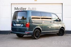 Zils Volkswagen Multivan 2016 Rīga, ar dzinēja tilpumu 2.00 L un nobraukumu 178 tūkst. km par 20950 €, foto 4 vietnē AUTOMOTO.COM.LV
