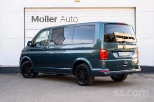 Zils Volkswagen Multivan 2016 Rīga, ar dzinēja tilpumu 2.00 L un nobraukumu 178 tūkst. km par 20950 €, foto 5 vietnē AUTOMOTO.COM.LV