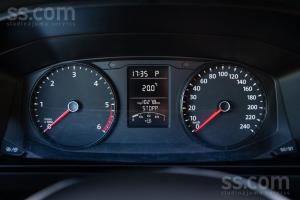 Zils Volkswagen Multivan 2016 Rīga, ar dzinēja tilpumu 2.00 L un nobraukumu 178 tūkst. km par 20950 €, foto 17 vietnē AUTOMOTO.COM.LV