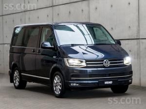 Zils Volkswagen Multivan 2017 Rīga, ar dzinēja tilpumu 2.00 L un nobraukumu 264 tūkst. km par 22900 €, foto  vietnē AUTOMOTO.COM.LV