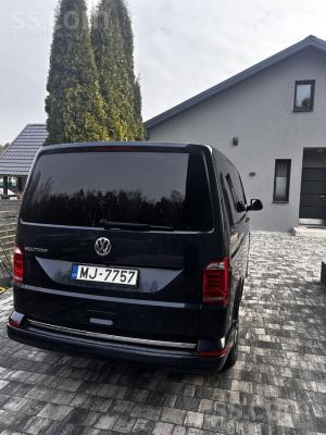 Zils Volkswagen Multivan 2019 Rīga, ar dzinēja tilpumu 2.00 L un nobraukumu 195 tūkst. km par 28000 €, foto 3 vietnē AUTOMOTO.COM.LV