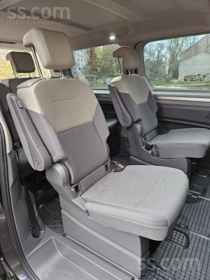 Zils Volkswagen Multivan 2022 Rīga, ar dzinēja tilpumu 2.00 L un nobraukumu 54 tūkst. km par 46700 €, foto 11 vietnē AUTOMOTO.COM.LV