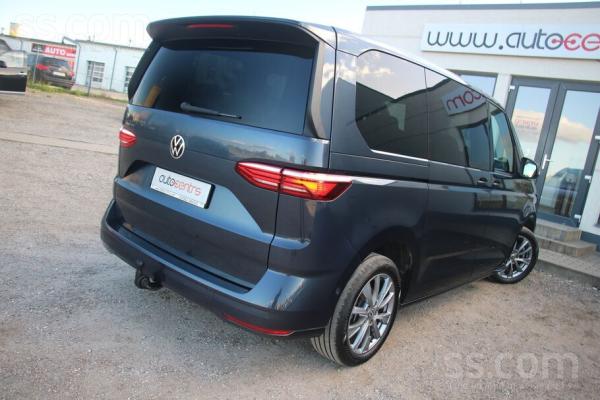Blue Volkswagen Multivan 2022 in Tukums, with an engine capacity of 1.40 L and mileage of 73 thousand km for 39998 €, photo 7 on AUTOMOTO.COM.LV