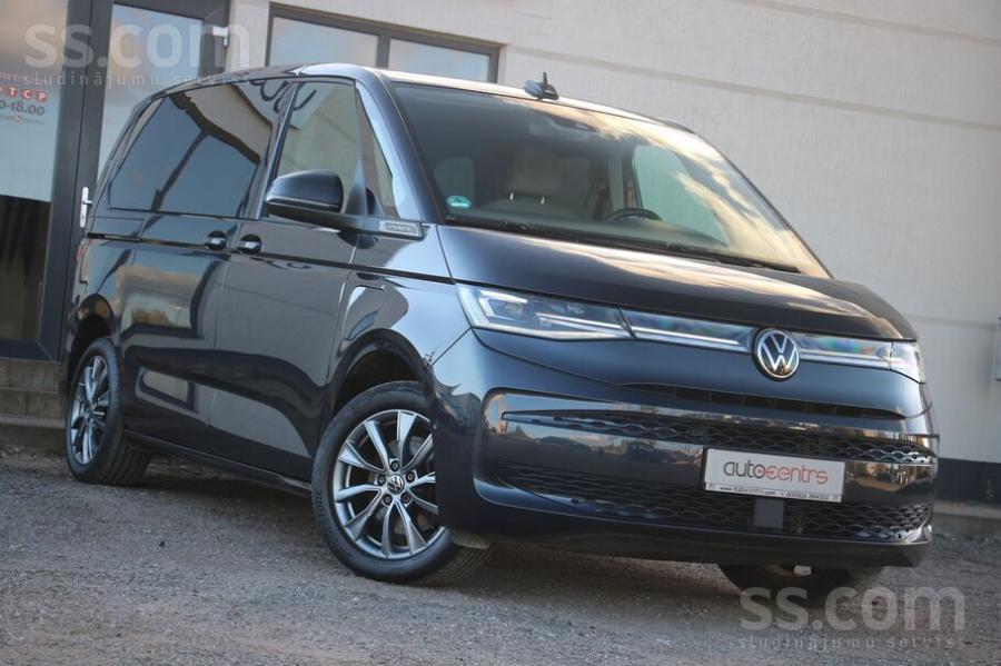Blue Volkswagen Multivan 2022 in Tukums, with an engine capacity of 1.40 L and mileage of 73 thousand km for 39998 €, photo 8 on AUTOMOTO.COM.LV