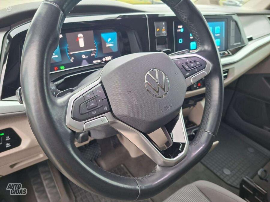 Zils Volkswagen Multivan 2023 Viļņa, ar dzinēja tilpumu 2.00 L un nobraukumu 185 tūkst. km par 40990 €, foto 14 vietnē AUTOMOTO.COM.LV