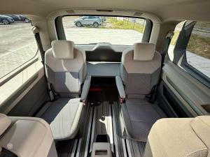 Zils Volkswagen Multivan 2023 Viļņa, ar dzinēja tilpumu 1.97 L un nobraukumu 185 tūkst. km par 37900 €, foto 14 vietnē AUTOMOTO.COM.LV