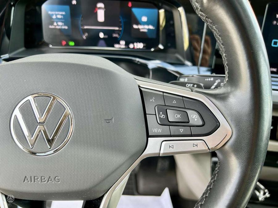 Zils Volkswagen Multivan 2023 Viļņa, ar dzinēja tilpumu 1.97 L un nobraukumu 185 tūkst. km par 37900 €, foto 19 vietnē AUTOMOTO.COM.LV
