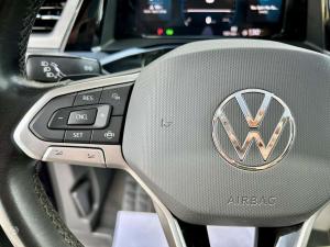 Zils Volkswagen Multivan 2023 Viļņa, ar dzinēja tilpumu 1.97 L un nobraukumu 185 tūkst. km par 37900 €, foto 20 vietnē AUTOMOTO.COM.LV