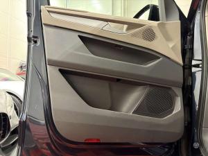 Zils Volkswagen Multivan 2024 Viļņa, ar dzinēja tilpumu 1.97 L un nobraukumu 7 tūkst. km par 45490 €, foto 12 vietnē AUTOMOTO.COM.LV