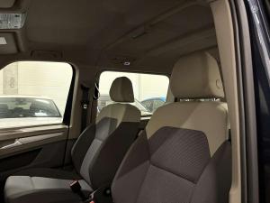 Zils Volkswagen Multivan 2024 Viļņa, ar dzinēja tilpumu 1.97 L un nobraukumu 7 tūkst. km par 45490 €, foto 14 vietnē AUTOMOTO.COM.LV