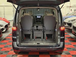 Zils Volkswagen Multivan 2024 Viļņa, ar dzinēja tilpumu 1.97 L un nobraukumu 7 tūkst. km par 45490 €, foto 31 vietnē AUTOMOTO.COM.LV