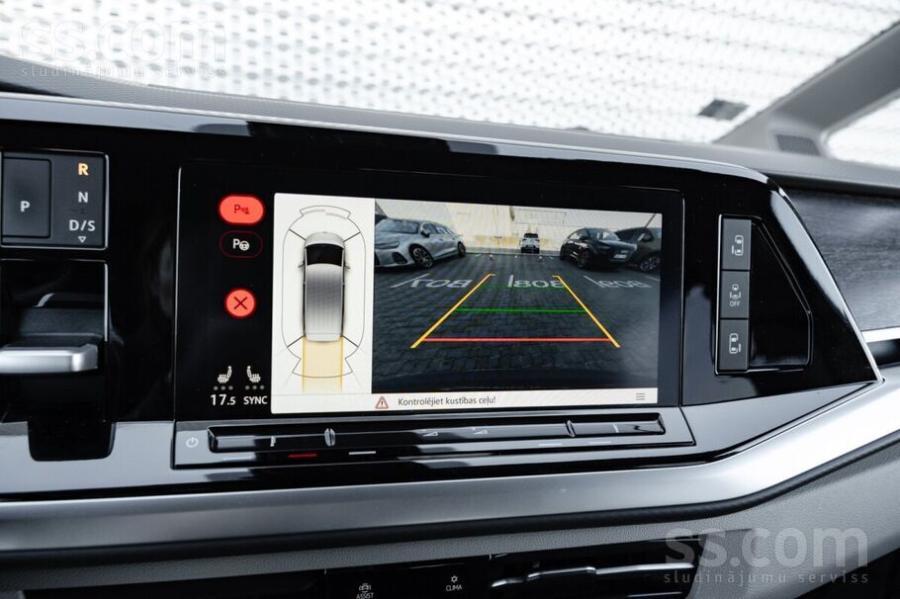 Zils Volkswagen Multivan 2024 Rīga, ar dzinēja tilpumu 2.00 L un nobraukumu 50 tūkst. km par 51900 €, foto 18 vietnē AUTOMOTO.COM.LV