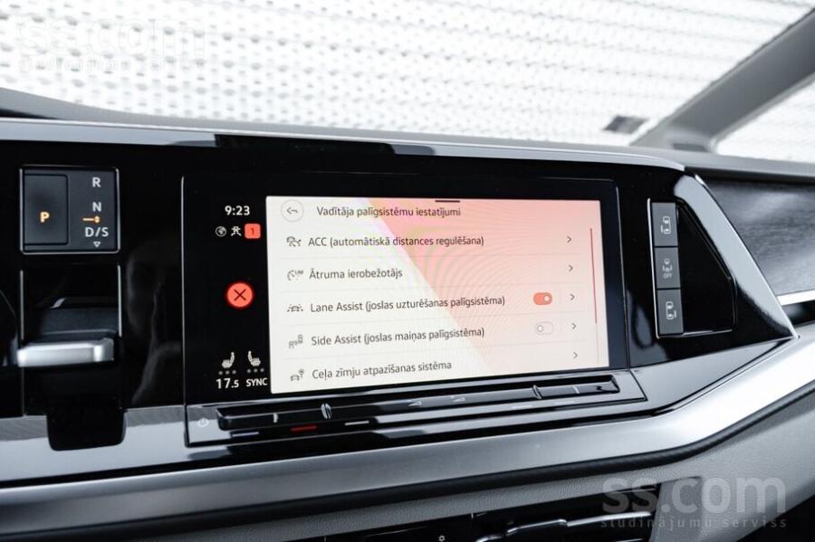 Zils Volkswagen Multivan 2024 Rīga, ar dzinēja tilpumu 2.00 L un nobraukumu 50 tūkst. km par 51900 €, foto 23 vietnē AUTOMOTO.COM.LV