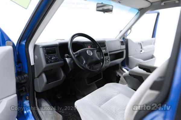 Zils Volkswagen Multivan 2000 Tallina, ar dzinēja tilpumu 2.50 L un nobraukumu 298 tūkst. km par 5990 €, foto 11 vietnē AUTOMOTO.COM.LV
