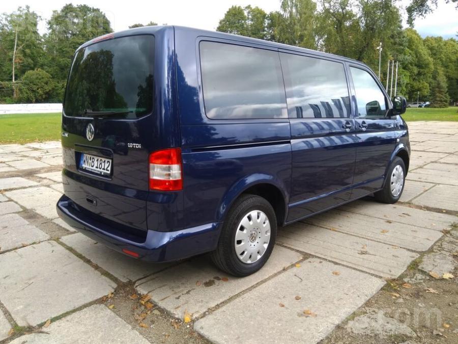 Zils Volkswagen Multivan 2007 Rīga, ar dzinēja tilpumu 1.90 L un nobraukumu 258 tūkst. km par 8298 €, foto 5 vietnē AUTOMOTO.COM.LV