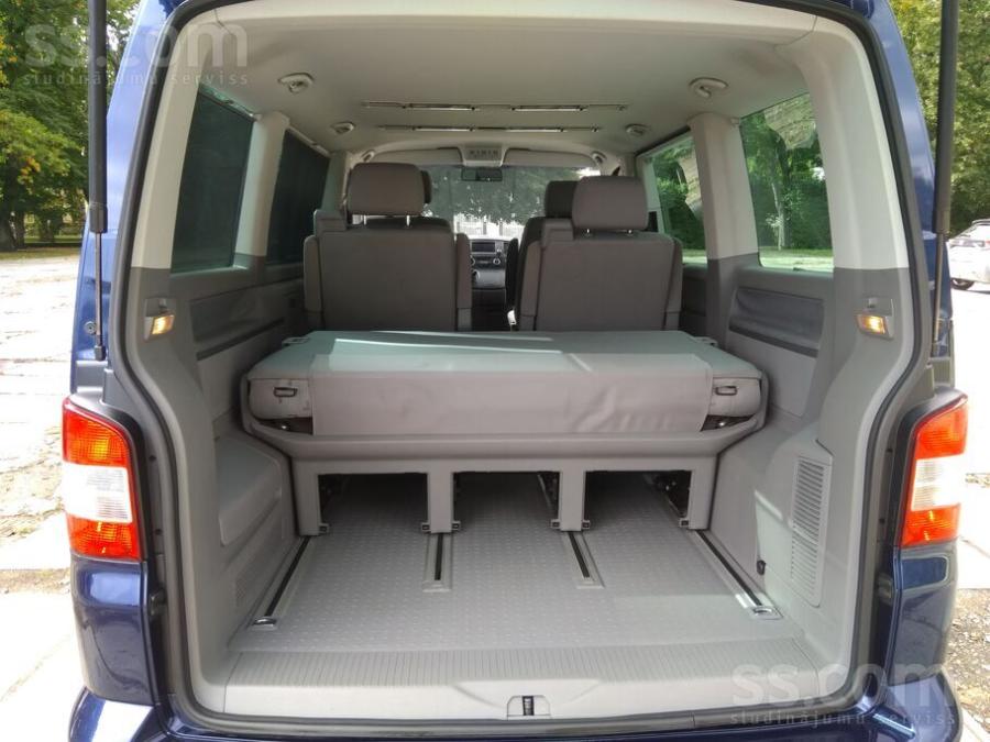 Zils Volkswagen Multivan 2007 Rīga, ar dzinēja tilpumu 1.90 L un nobraukumu 258 tūkst. km par 8298 €, foto 11 vietnē AUTOMOTO.COM.LV