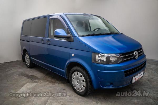 Zils Volkswagen Multivan 2011 Tallina, ar dzinēja tilpumu 2.00 L un nobraukumu 122 tūkst. km par 15999 €, foto 3 vietnē AUTOMOTO.COM.LV