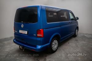 Blue Volkswagen Multivan 2011 in Tallinn, with an engine capacity of 2.00 L and mileage of 122 thousand km for 15999 €, photo 5 on AUTOMOTO.COM.LV