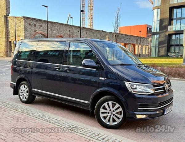 Zils Volkswagen Multivan 2016 Tallina, ar dzinēja tilpumu 2.00 L un nobraukumu 228 tūkst. km par 24999 €, foto 10 vietnē AUTOMOTO.COM.LV