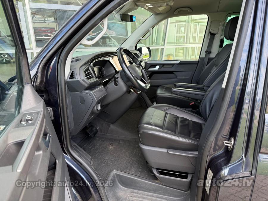 Blue Volkswagen Multivan 2022 in Tartu, with an engine capacity of 2.00 L and mileage of 211 thousand km for 34990 €, photo 8 on AUTOMOTO.COM.LV