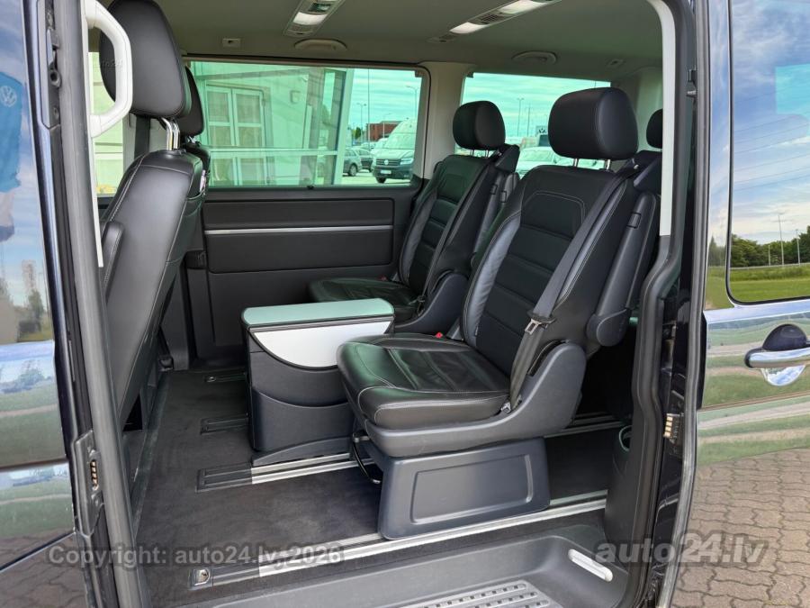 Blue Volkswagen Multivan 2022 in Tartu, with an engine capacity of 2.00 L and mileage of 211 thousand km for 34990 €, photo 9 on AUTOMOTO.COM.LV