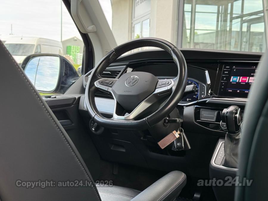 Blue Volkswagen Multivan 2022 in Tartu, with an engine capacity of 2.00 L and mileage of 211 thousand km for 34990 €, photo 13 on AUTOMOTO.COM.LV
