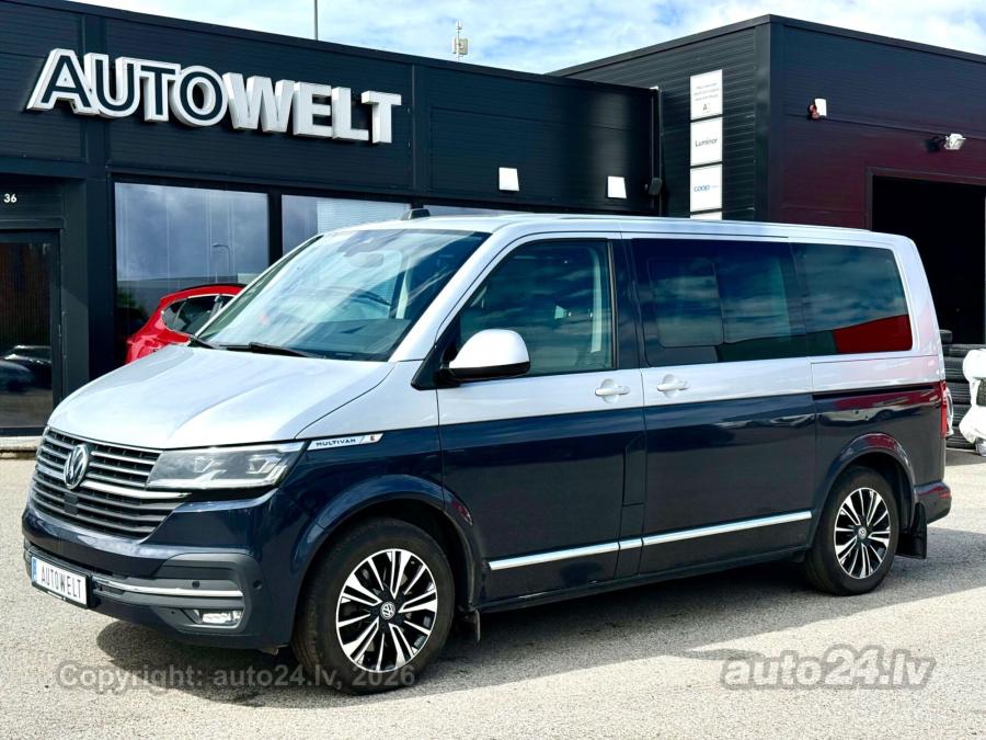 Zils Volkswagen Multivan 2022 Tallina, ar dzinēja tilpumu 2.00 L un nobraukumu 304 tūkst. km par 29900 €, foto 1 vietnē AUTOMOTO.COM.LV