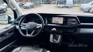 Zils Volkswagen Multivan 2022 Tallina, ar dzinēja tilpumu 2.00 L un nobraukumu 304 tūkst. km par 29900 €, foto 14 vietnē AUTOMOTO.COM.LV