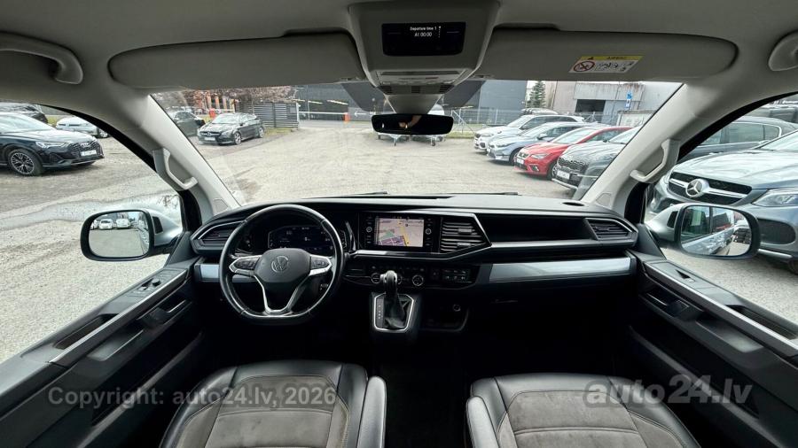 Zils Volkswagen Multivan 2022 Tallina, ar dzinēja tilpumu 2.00 L un nobraukumu 304 tūkst. km par 29900 €, foto 16 vietnē AUTOMOTO.COM.LV