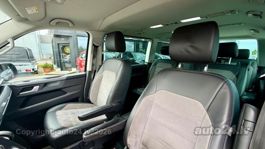 Zils Volkswagen Multivan 2022 Tallina, ar dzinēja tilpumu 2.00 L un nobraukumu 304 tūkst. km par 29900 €, foto 19 vietnē AUTOMOTO.COM.LV