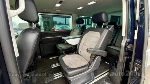 Zils Volkswagen Multivan 2022 Tallina, ar dzinēja tilpumu 2.00 L un nobraukumu 304 tūkst. km par 29900 €, foto 20 vietnē AUTOMOTO.COM.LV
