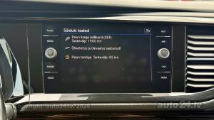 Zils Volkswagen Multivan 2022 Tallina, ar dzinēja tilpumu 2.00 L un nobraukumu 304 tūkst. km par 29900 €, foto 24 vietnē AUTOMOTO.COM.LV