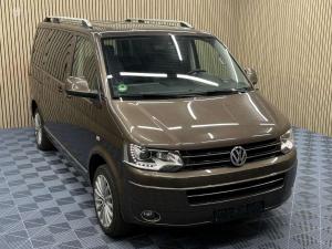 Brūns Volkswagen Multivan 2013 Marijampole, ar dzinēja tilpumu 1.97 L un nobraukumu 204 tūkst. km par 17350 €, foto 9 vietnē AUTOMOTO.COM.LV