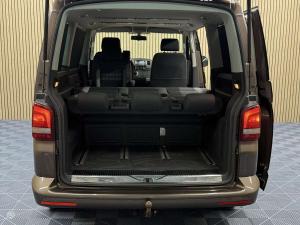 Brūns Volkswagen Multivan 2013 Marijampole, ar dzinēja tilpumu 1.97 L un nobraukumu 204 tūkst. km par 17350 €, foto 15 vietnē AUTOMOTO.COM.LV
