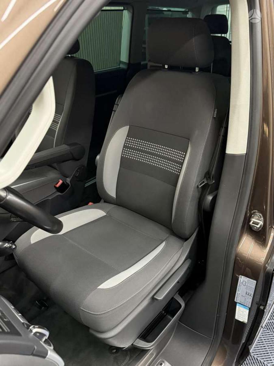 Brūns Volkswagen Multivan 2013 Marijampole, ar dzinēja tilpumu 1.97 L un nobraukumu 204 tūkst. km par 17350 €, foto 21 vietnē AUTOMOTO.COM.LV