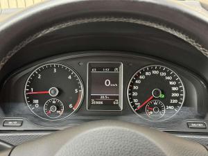 Brūns Volkswagen Multivan 2013 Marijampole, ar dzinēja tilpumu 1.97 L un nobraukumu 204 tūkst. km par 17350 €, foto 27 vietnē AUTOMOTO.COM.LV