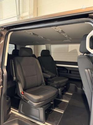 Brūns Volkswagen Multivan 2016 Klaipėda, ar dzinēja tilpumu 1.97 L un nobraukumu 254 tūkst. km par 19700 €, foto 17 vietnē AUTOMOTO.COM.LV